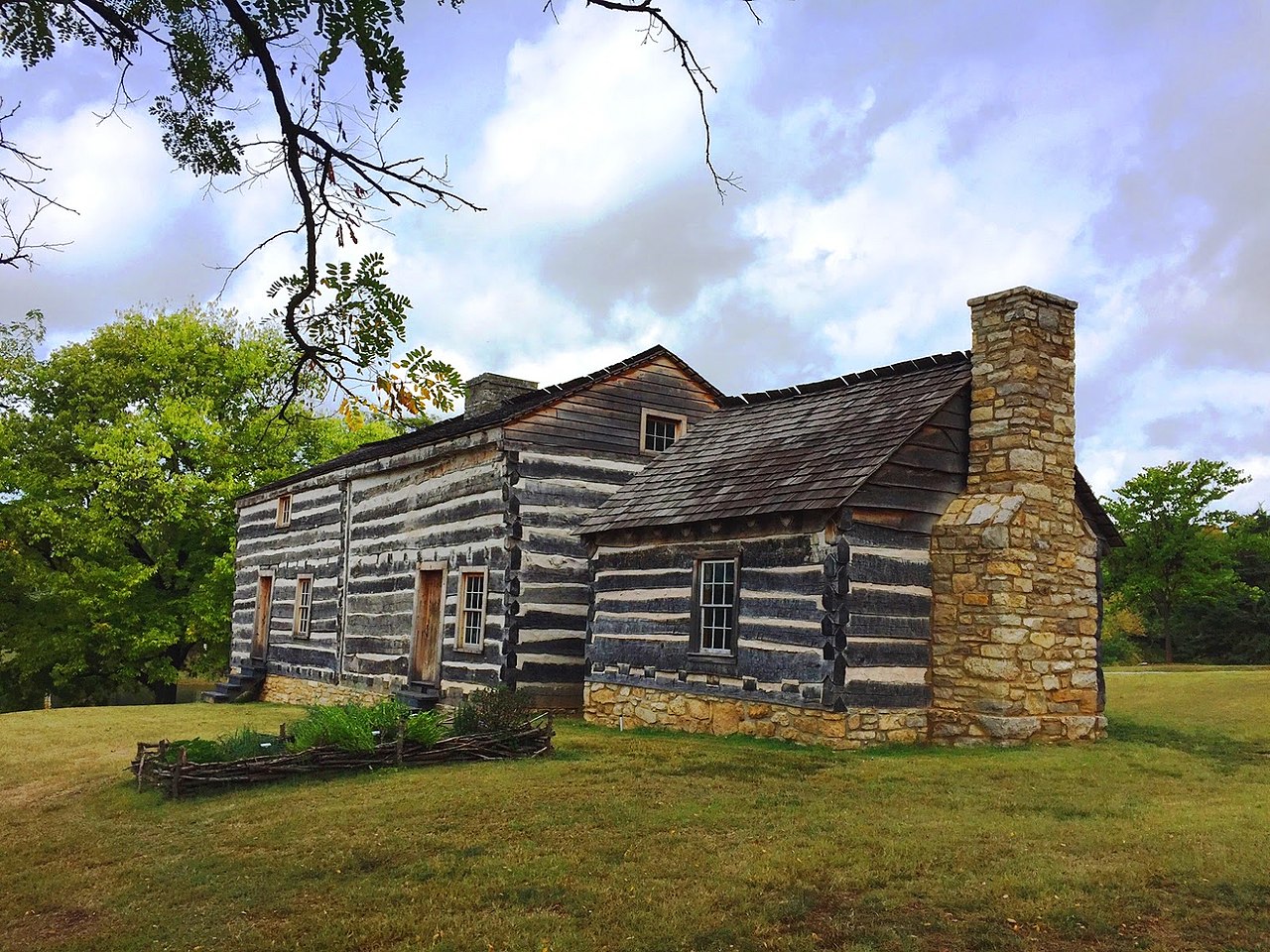 10 Historic Forts in Missouri: Delving Into The Past